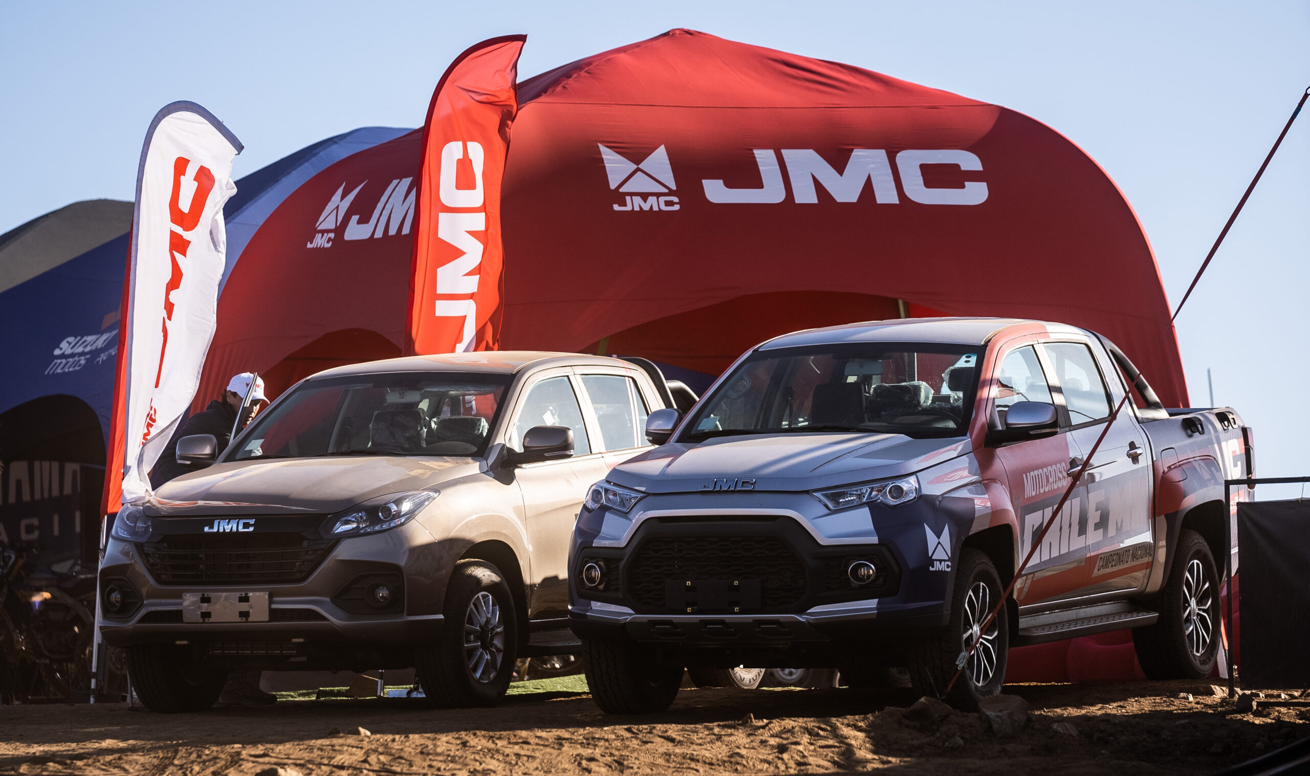 JMC CAMIONETA OFICIAL DE CAMPEONATO DE MOTOCROSS