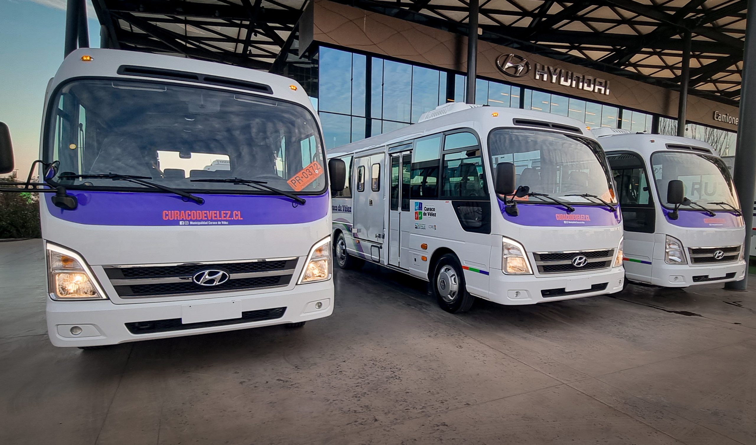 HYUNDAI CAMIONES & BUSES Y SU MODELO COUNTY- Tour Motor