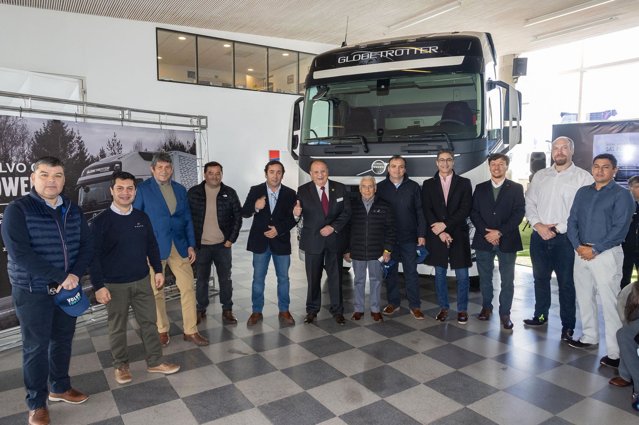 VOLVO CHILE CELEBRA EL DÍA DEL CAMIONERO JUNTO A LA CNTC CON INNOVACIÓN ...